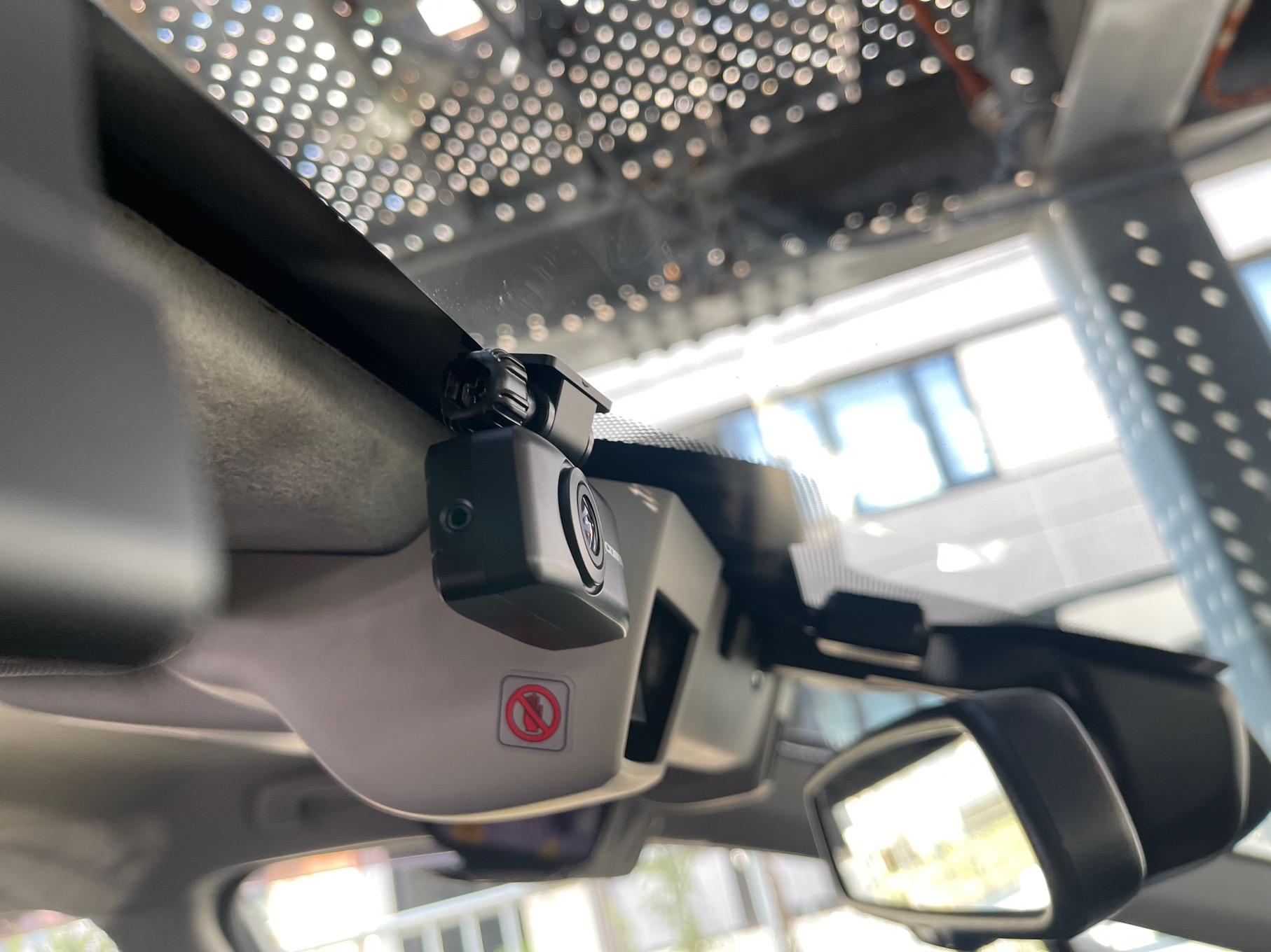 COMTEC AZDR48/ZDR048レビュー。ミラー型ドラレコ初体験。「慣れ」は必要だけど視界が広がりとても便利だった。 | しま★りん.blog @ayurina